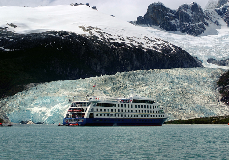 Croisière Australis, Patagonie. Croisière Cap Horn, Ushuaia et Punta Arenas